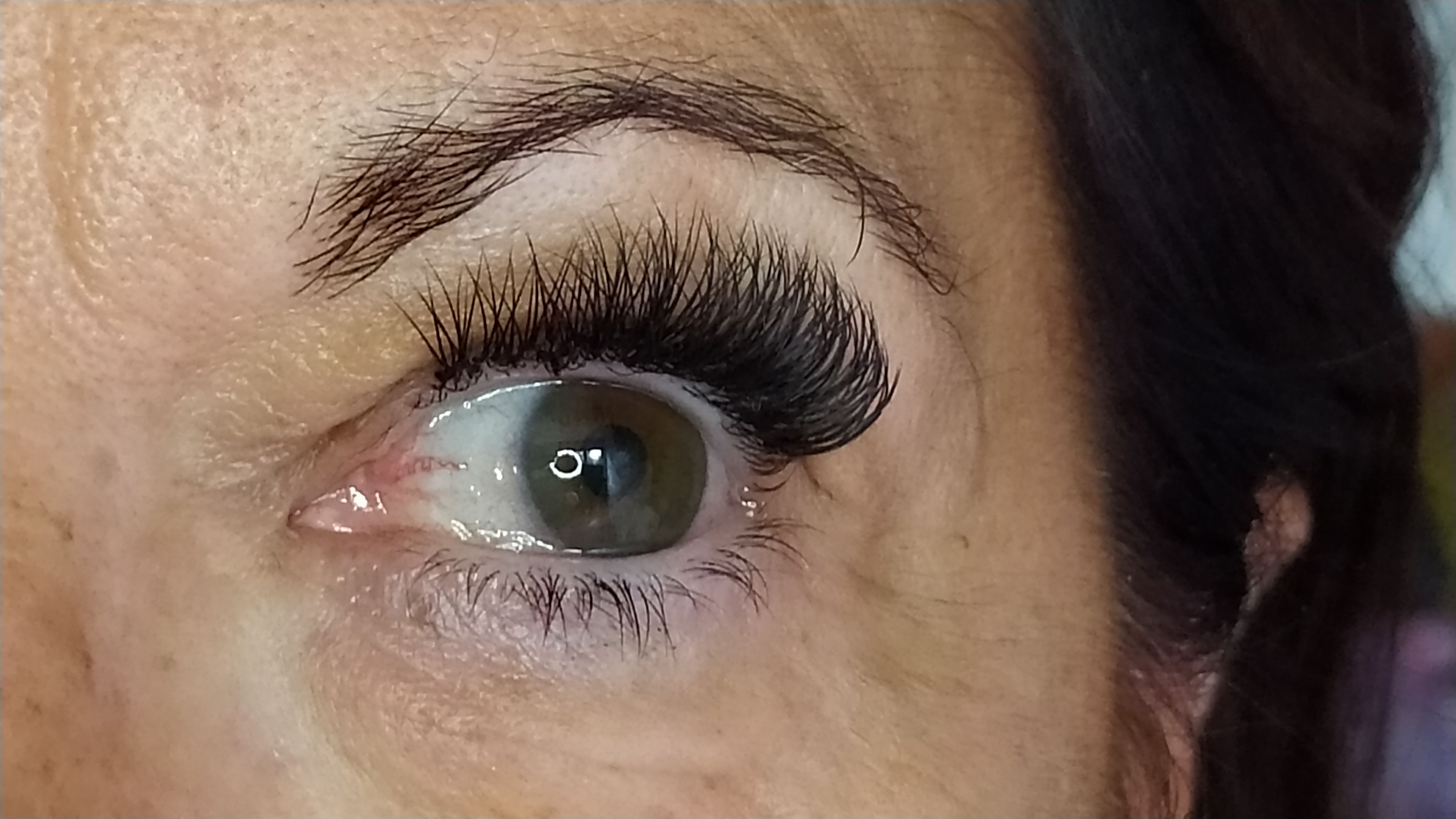 Extensions de Cils Lyon Effet Volumateur 06.10.58.71.29